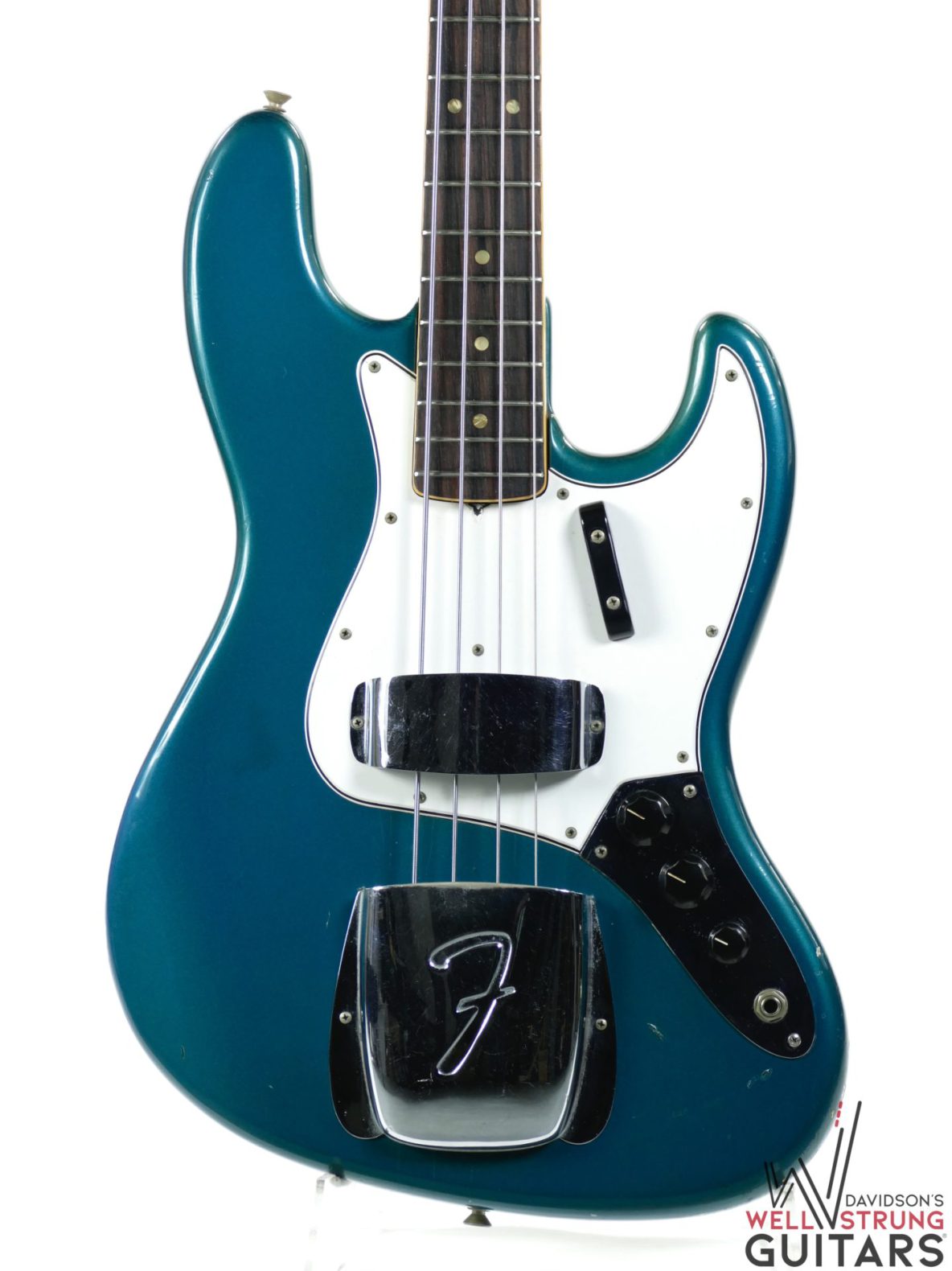 Jazz Bass – Lake Placid Blue – Davidson's Well Strung Guitars – We Buy ...