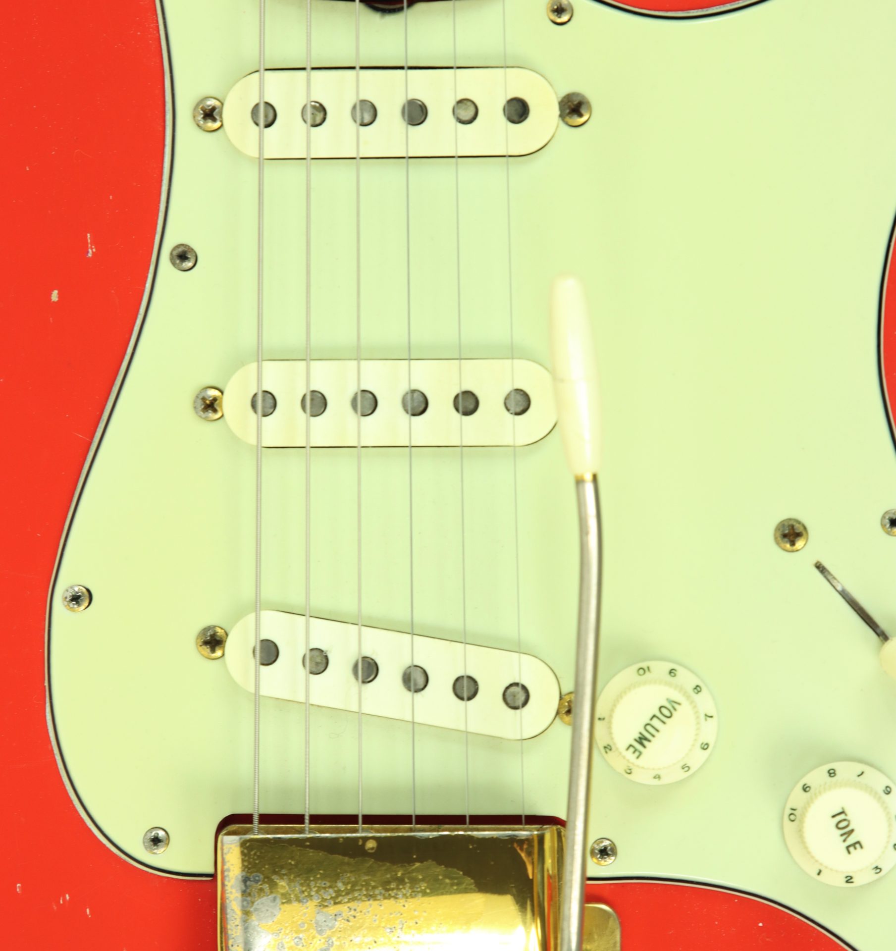 Early Guitar Plastics – Davidson's Well Strung Guitars – We Buy and ...