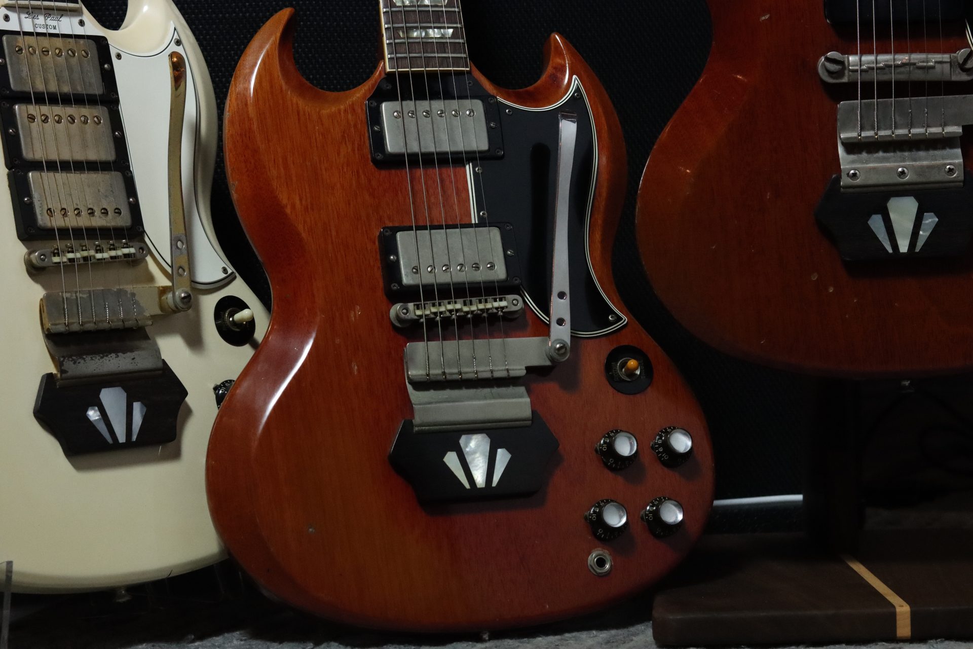 The Anatomy of Gibson’s Les Paul SGs – Davidson's Well Strung Guitars ...