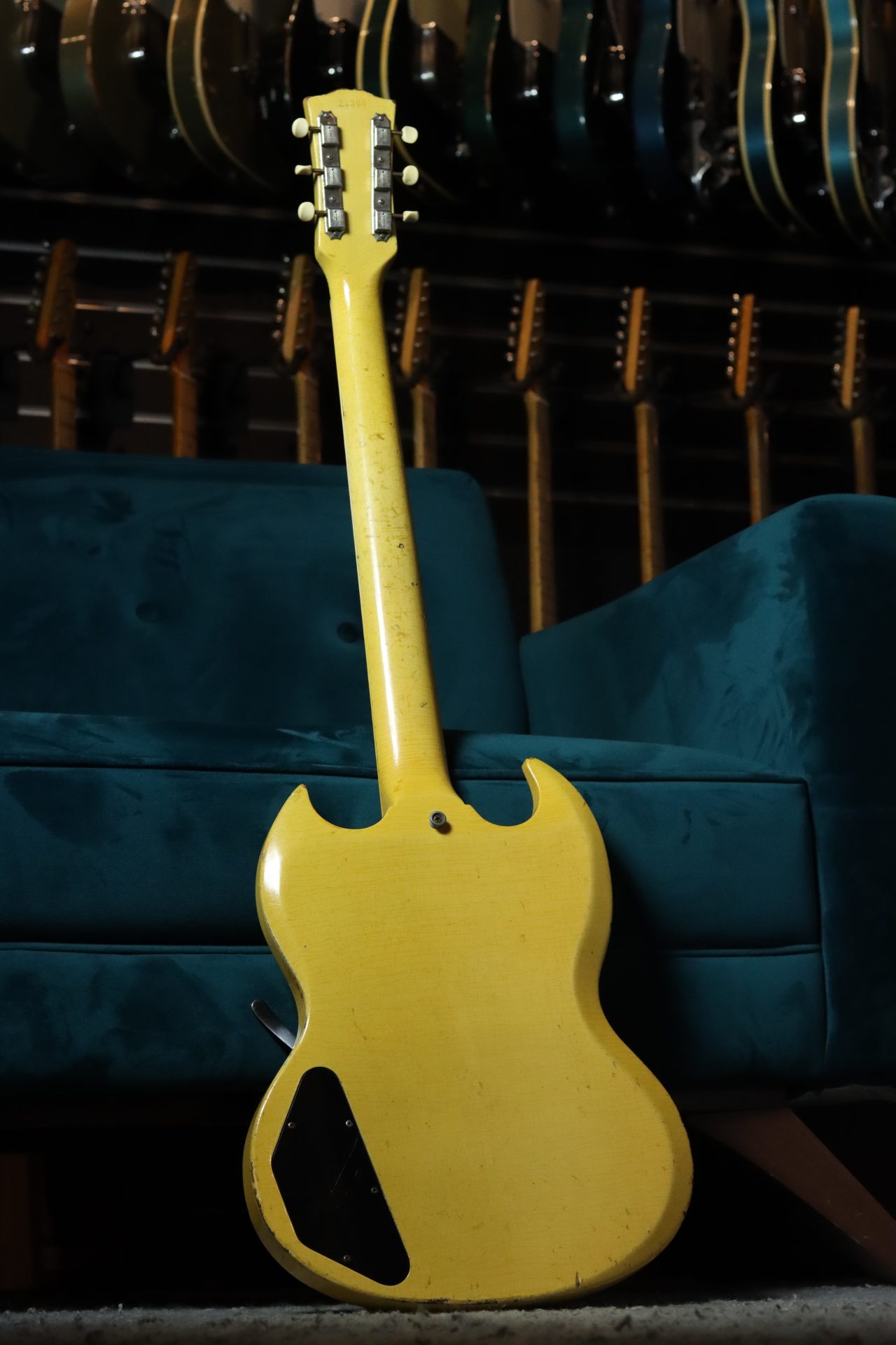 The Anatomy of Gibson’s Les Paul SGs – Davidson's Well Strung Guitars ...